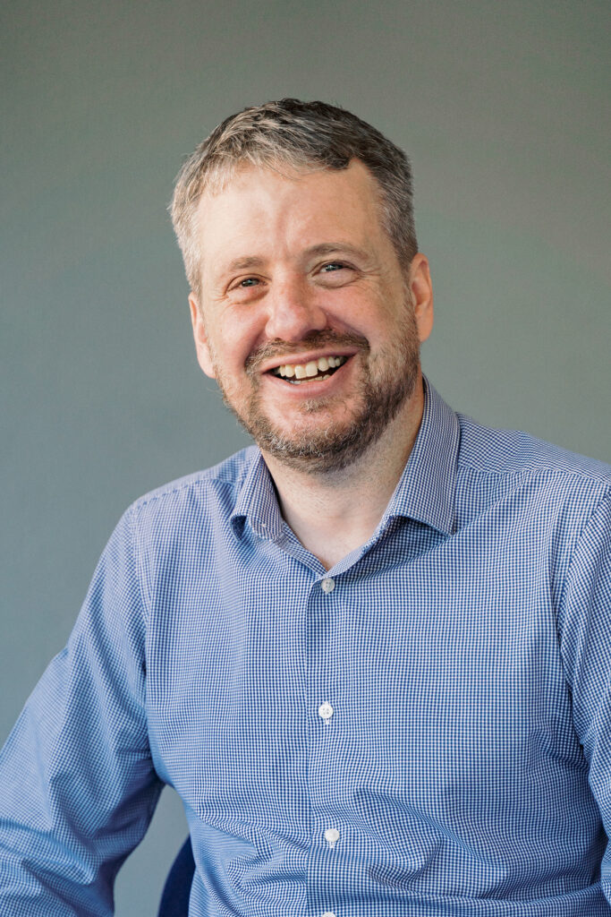 Leadership – Crossroads International Church Basel